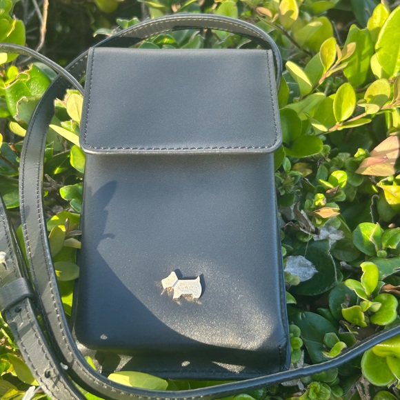 RADLEY LONDON | Bags | Radley London Black Leather Phone Case Wallet ...